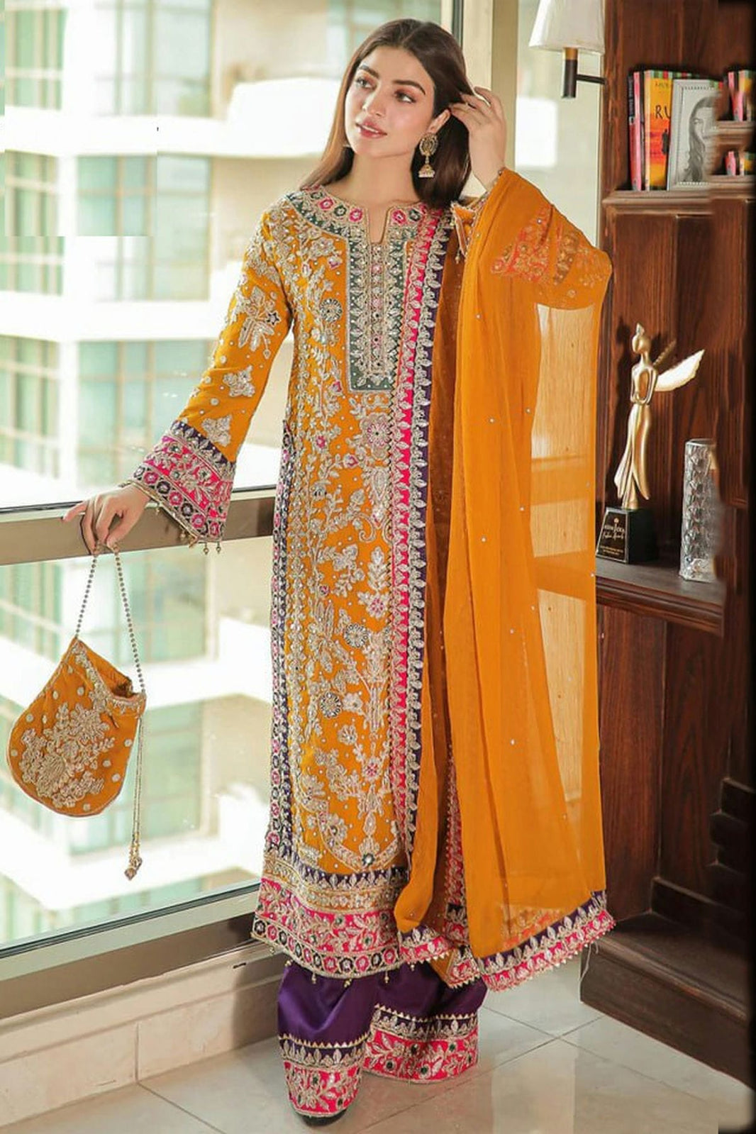 Buy Pakistani Suits Online - Shop Pakistani Salwar Suits – vastradi.com